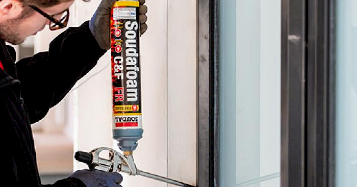 Soudal Soudafoam click & fix (750ml) per stuk